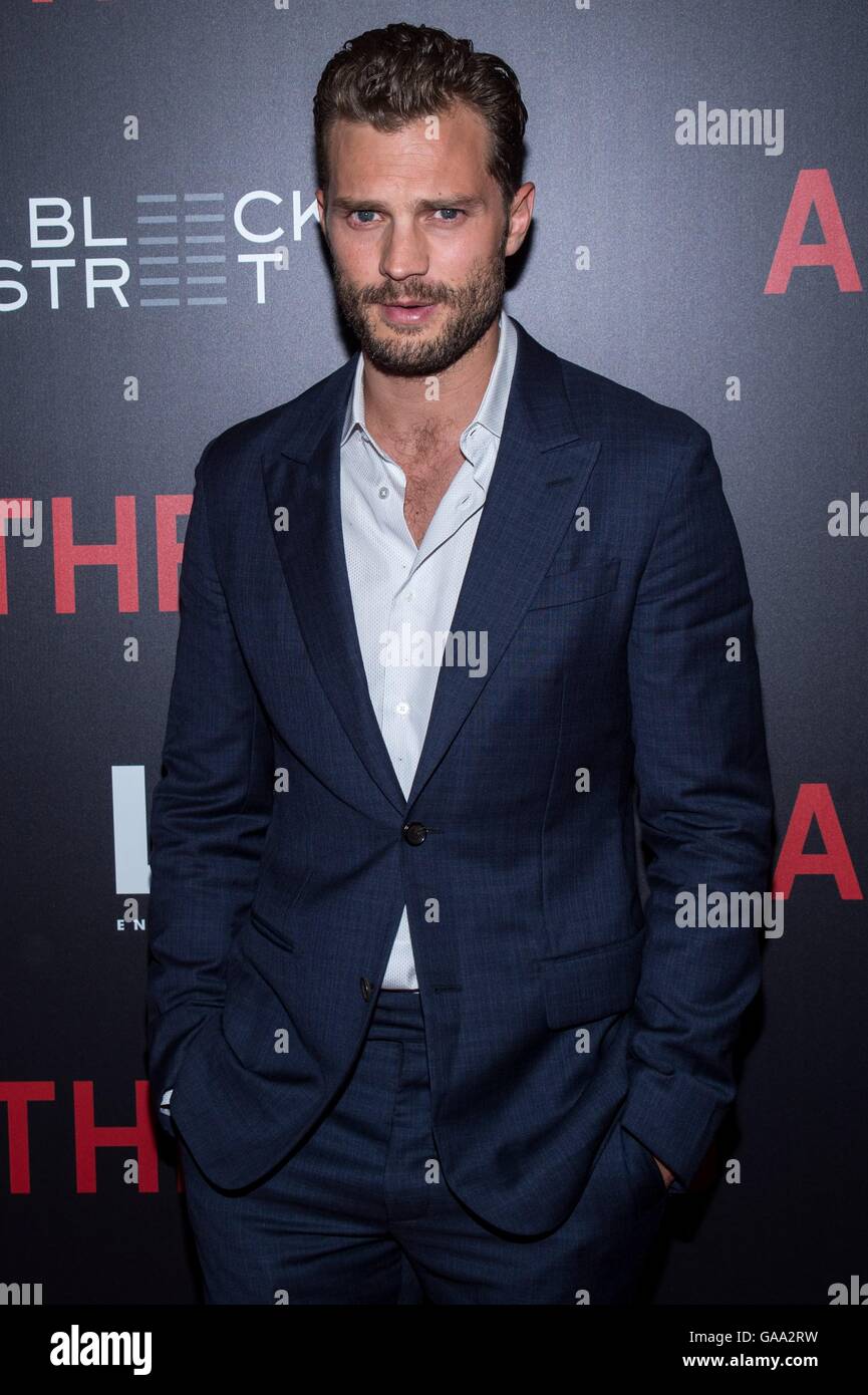 Jamie dornan 2016 hi-res stock photography and images - Alamy