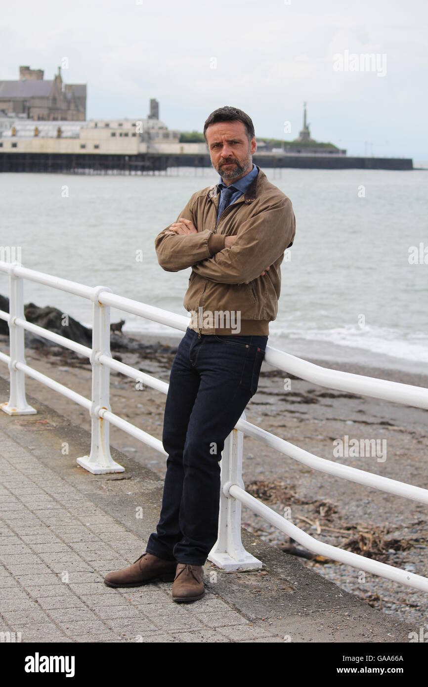 Richard harrington actor filming hinterland hi-res stock photography ...