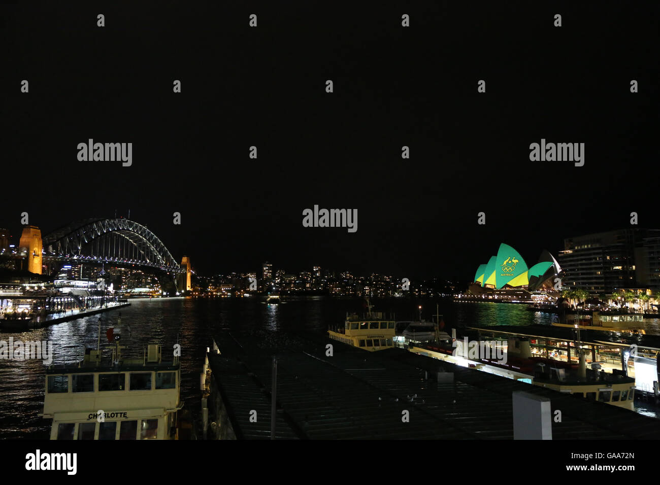 Sydney green and gold opera house hi-res stock photography and images ...