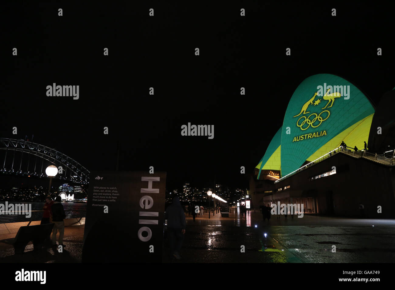 Sydney green and gold opera house hi-res stock photography and images ...