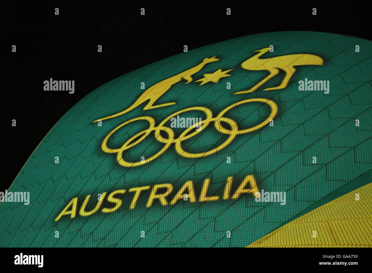 Sydney green and gold opera house hi-res stock photography and images ...