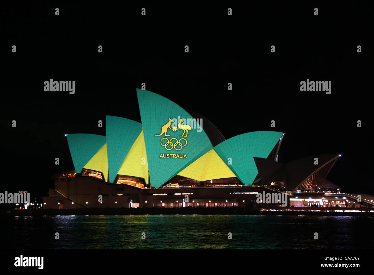 Sydney green and gold opera house hi-res stock photography and images ...