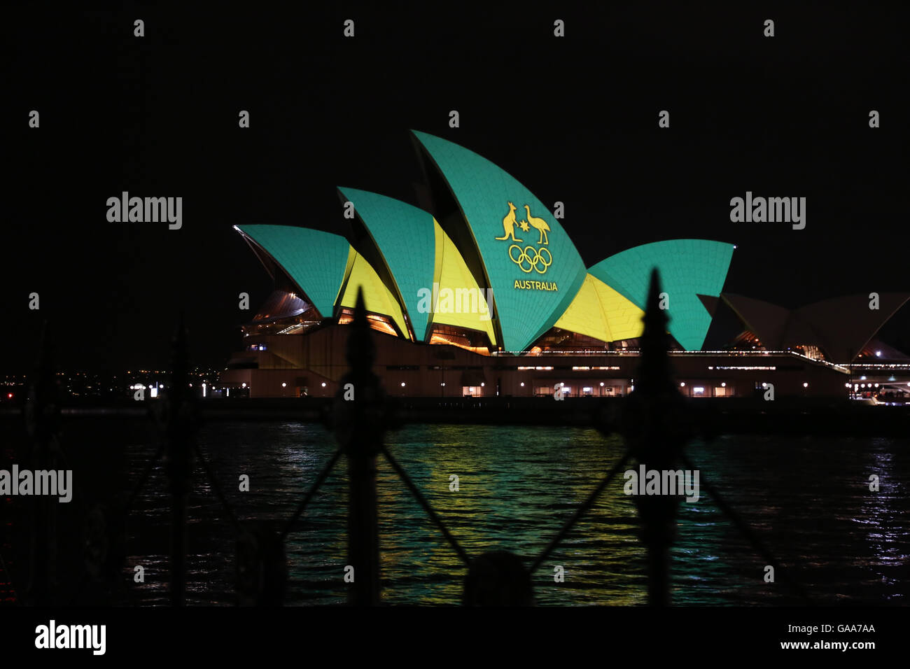 Sydney, Australia. 5 August 2016. Sydney Opera House was lit up in the ...