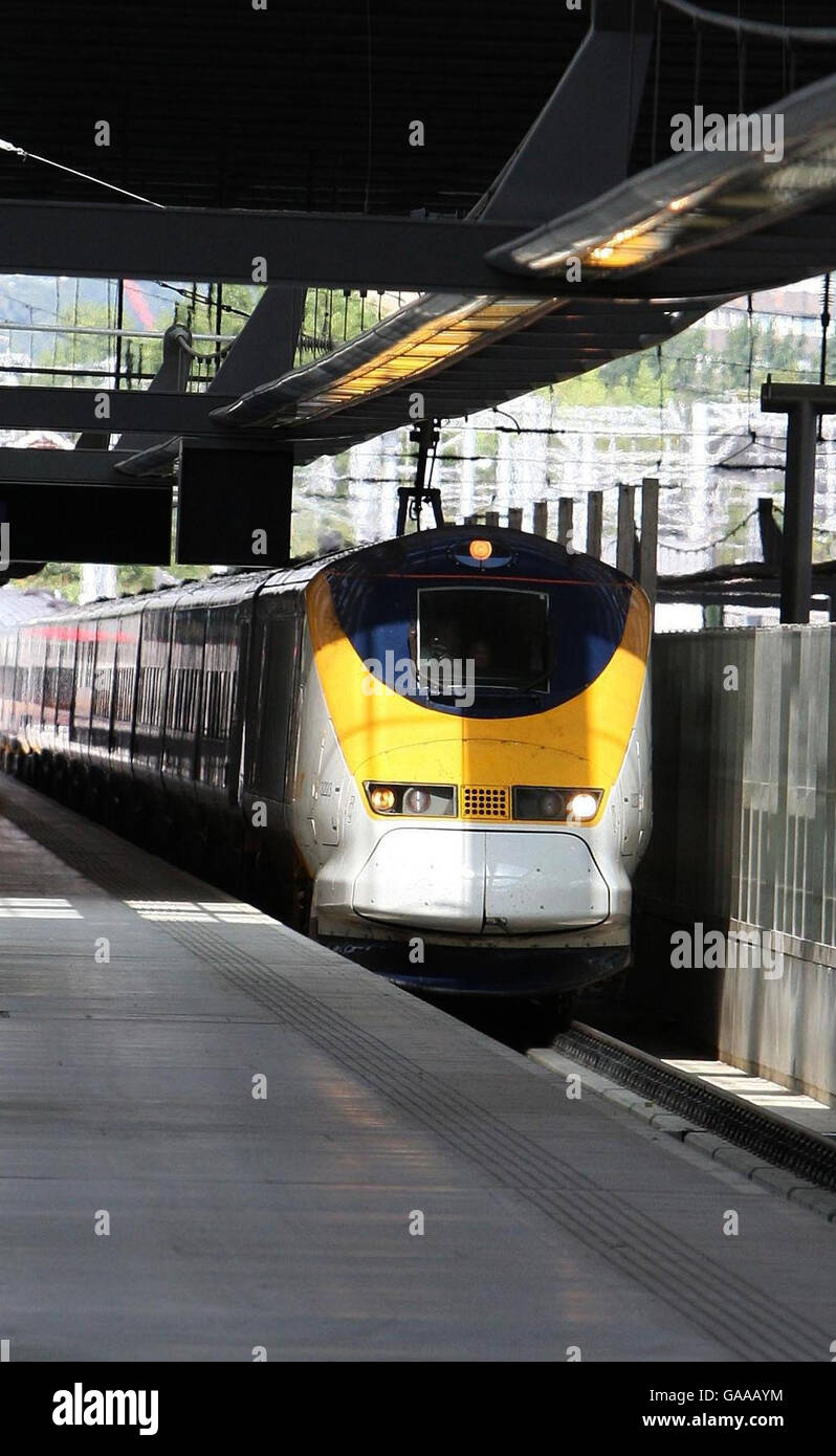 Eurostar makes first high speed journey. A Eurostar train arrives at St ...