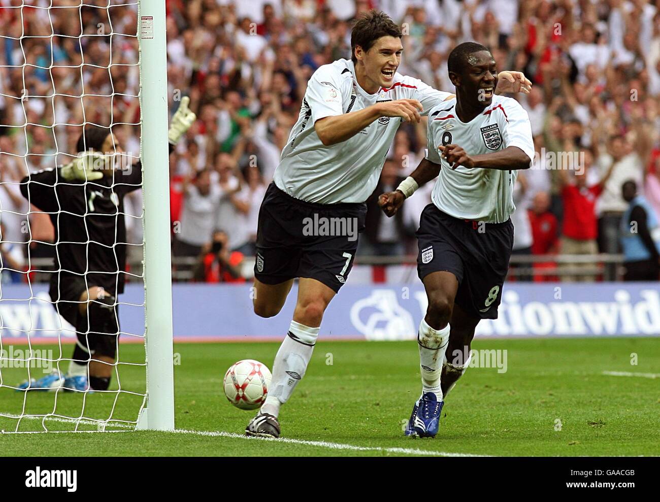 Barry wright hi-res stock photography and images - Alamy