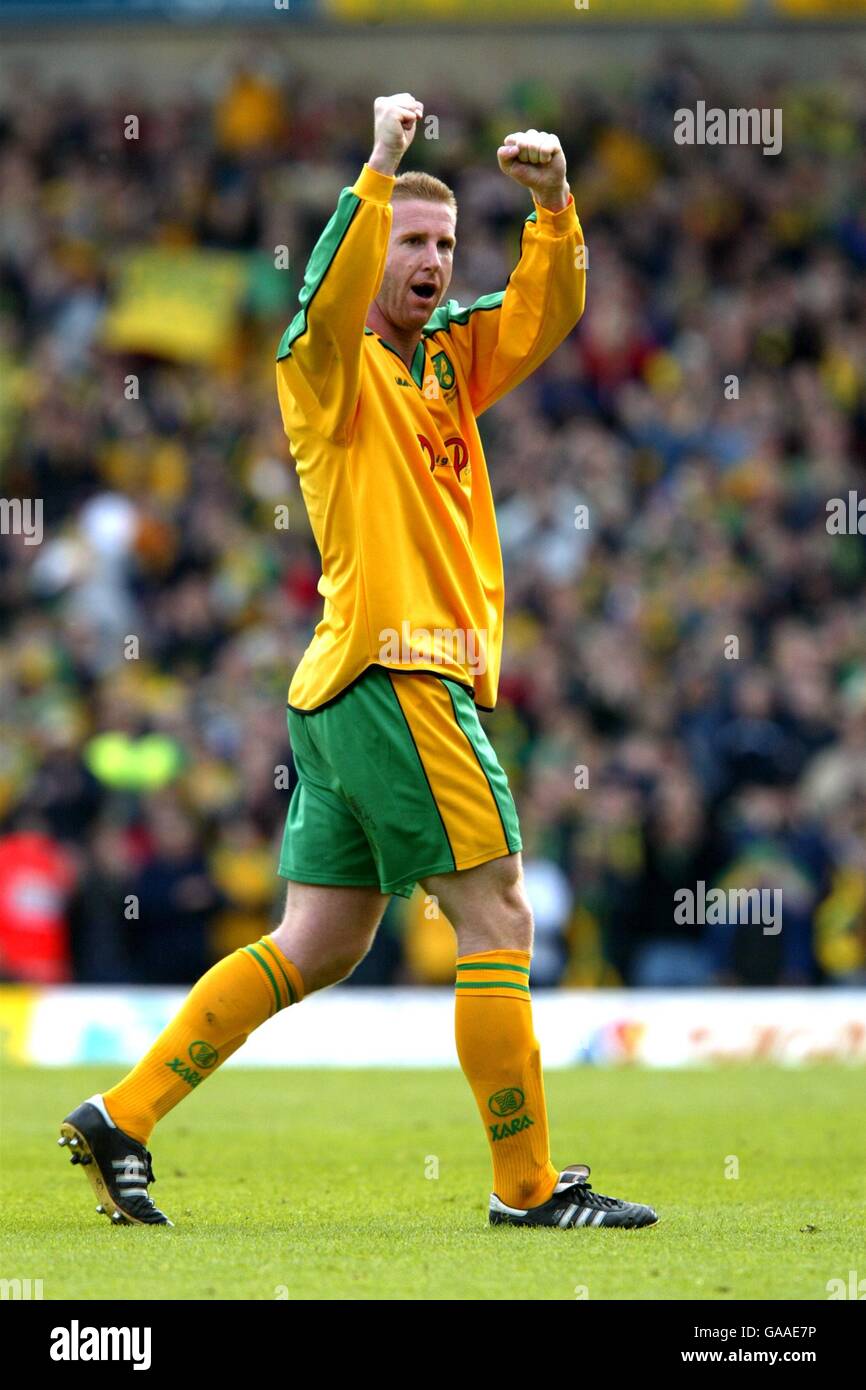 Norwich citys iwan roberts celebrates after winning the first leg hi ...