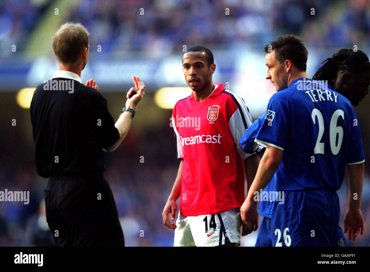 Thierry henry john terry hi-res stock photography and images - Alamy