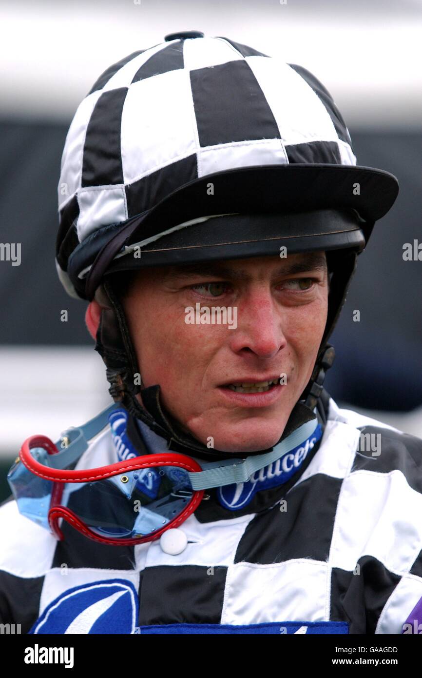Jockey jason tate hi-res stock photography and images - Alamy
