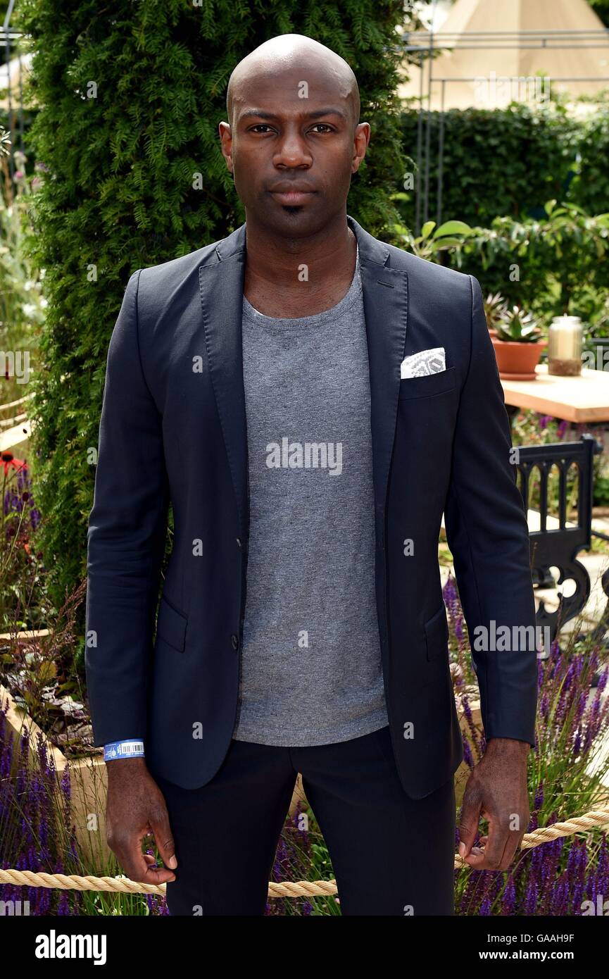 David gyasi hi-res stock photography and images - Alamy