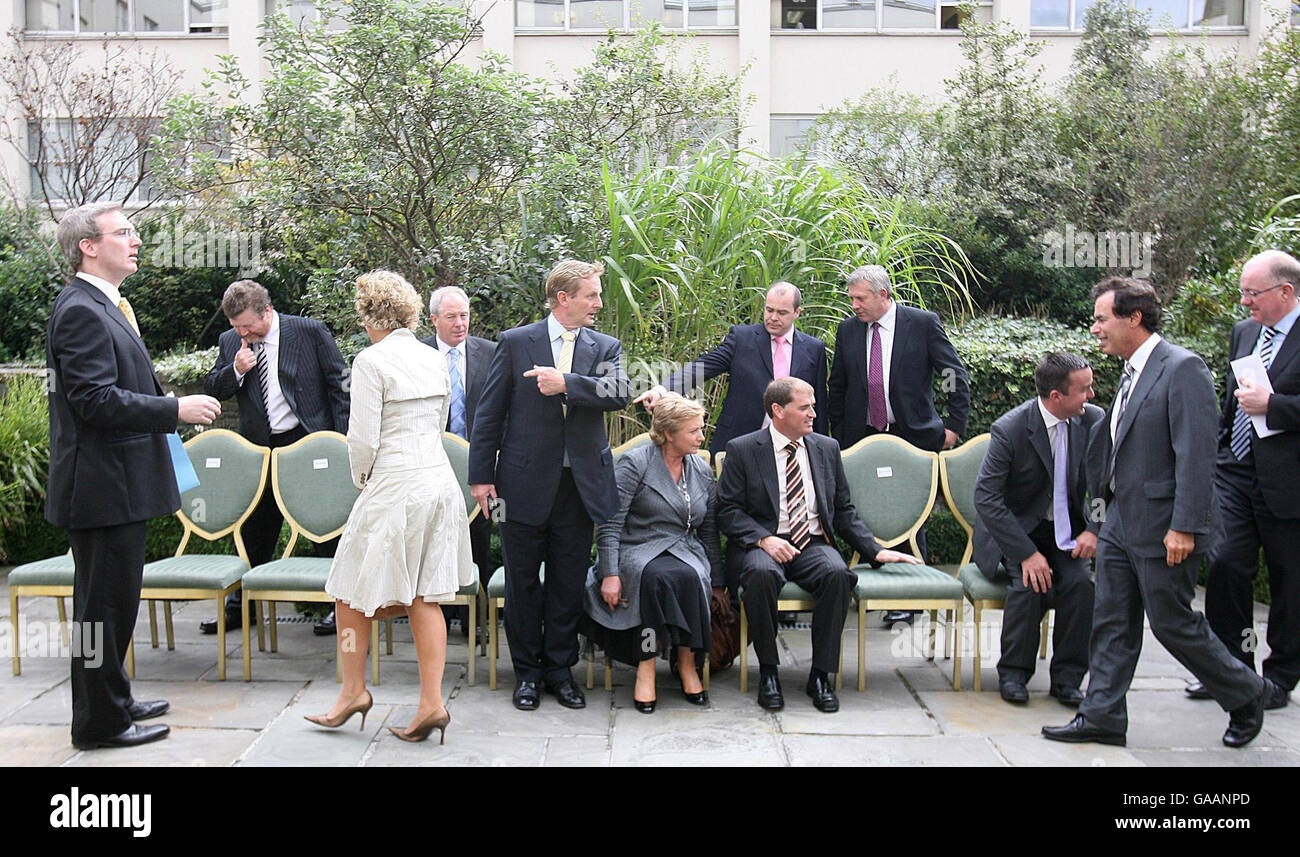 Opposition parties reshuffle front benches Stock Photo - Alamy