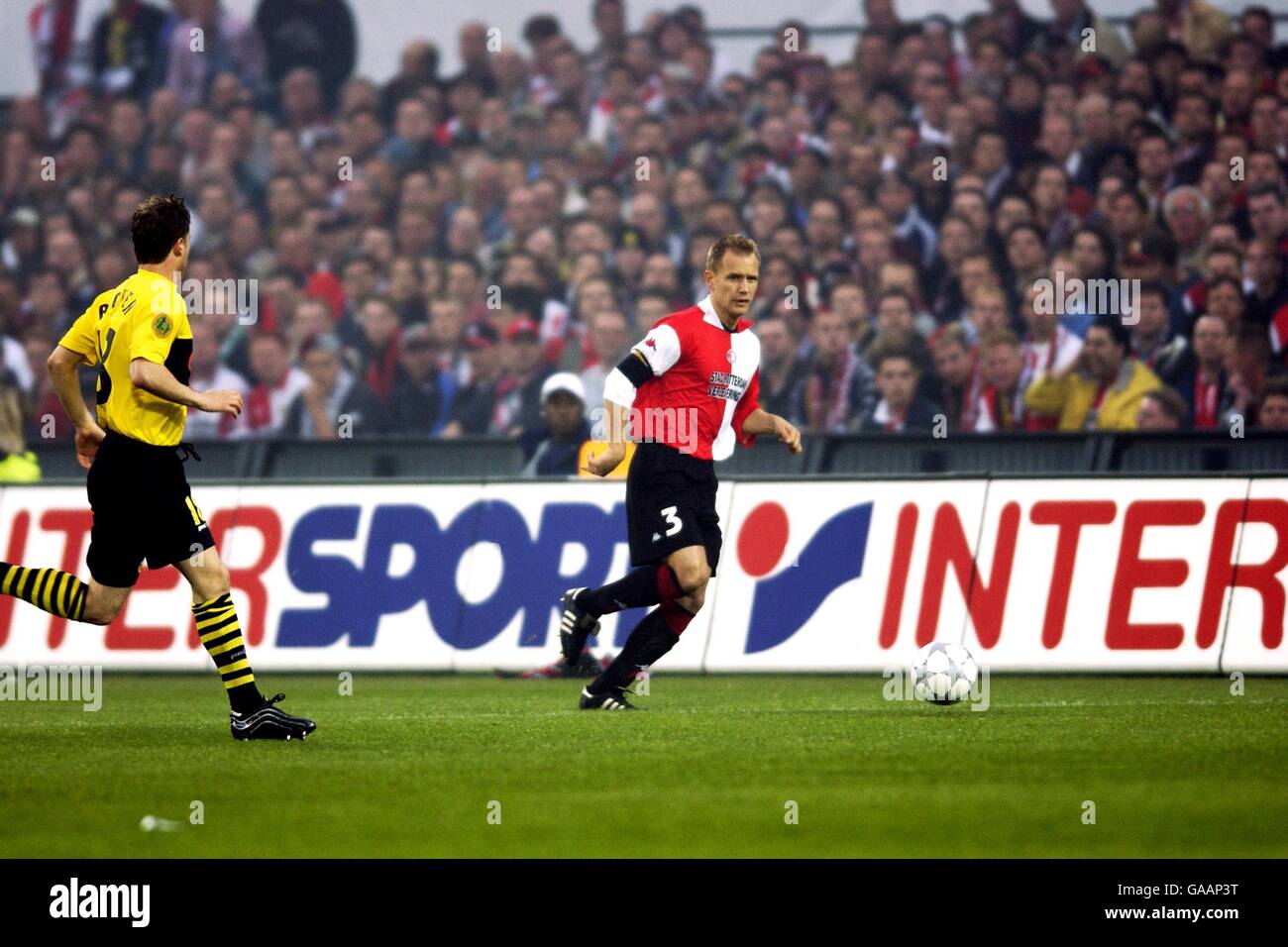 Soccer - UEFA Cup - Final - Feyenoord v Borussia Dortmund Stock Photo ...