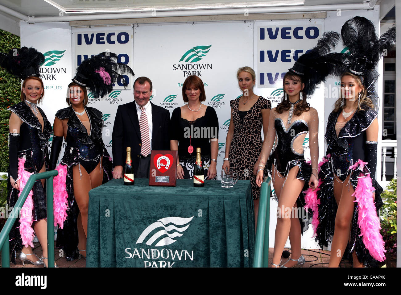 The winning enclosure at sandown park racecourse hi-res stock ...