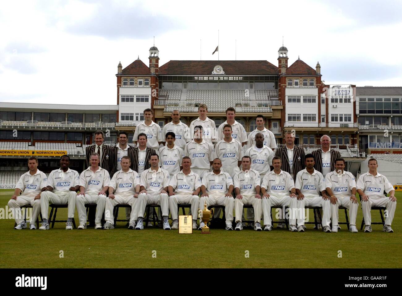 Surrey ccc team group hi-res stock photography and images - Alamy
