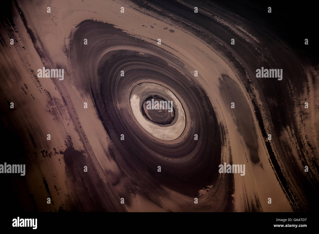 Salt dome hi-res stock photography and images - Alamy