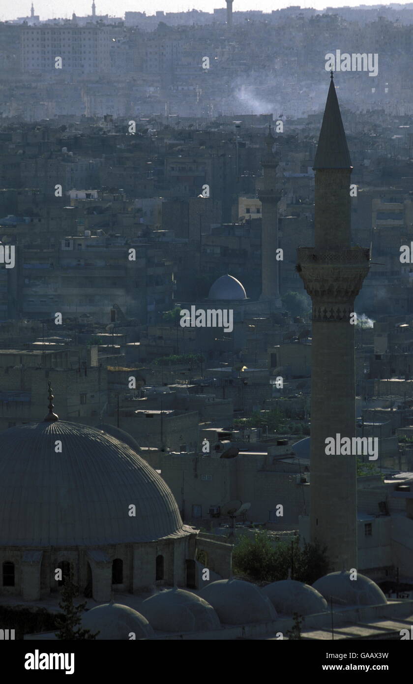 Aleppo mosque syria hi-res stock photography and images - Alamy