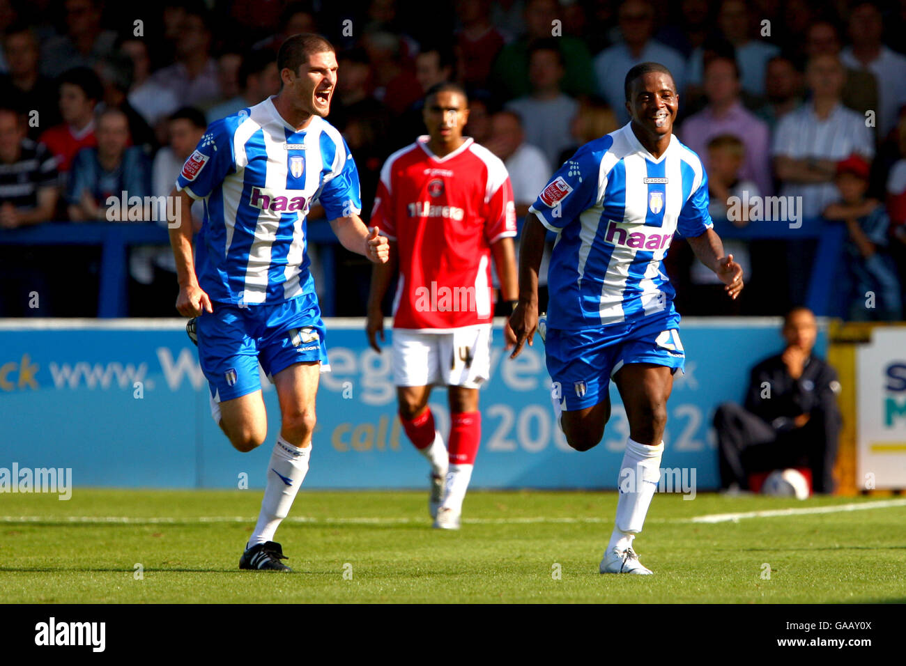 Coca cola championship match layer road hi-res stock photography and ...