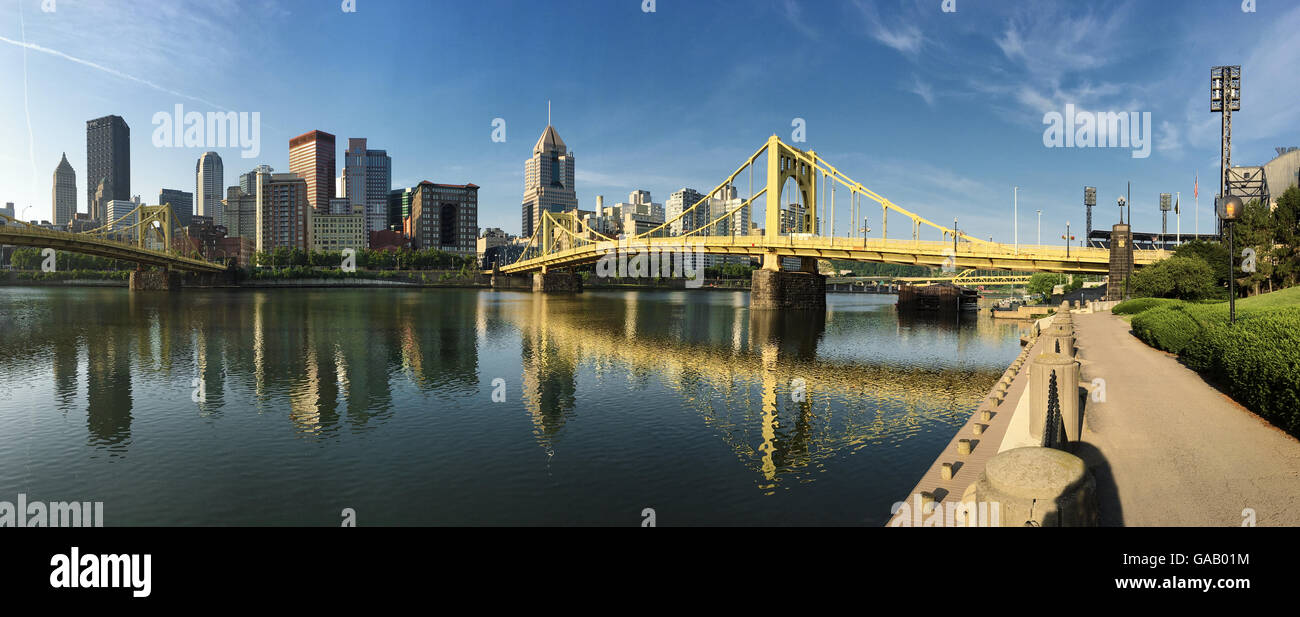 A Panorama of the Pittsburgh city center between two bridges Stock ...