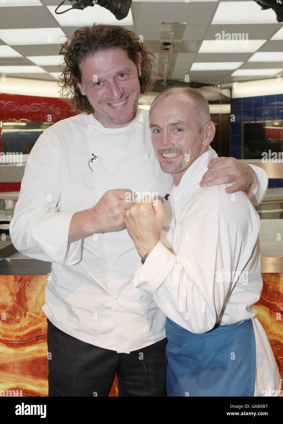 Celebrity chef Marco Pierre-White celebrates with Hell's Kitchen 2007 ...