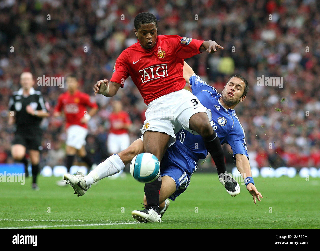 Soccer - Barclays Premier League - Manchester United v Chelsea - Old ...