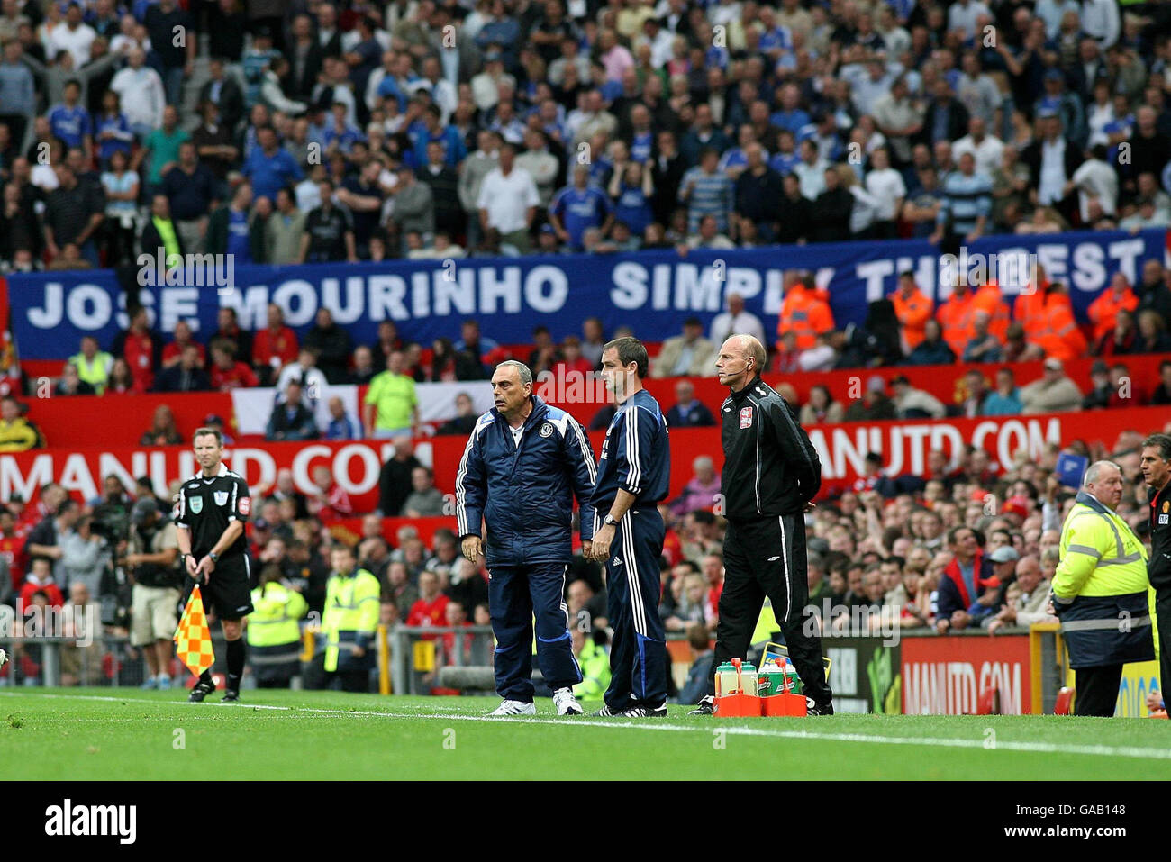 Football crowd banner hi-res stock photography and images - Alamy