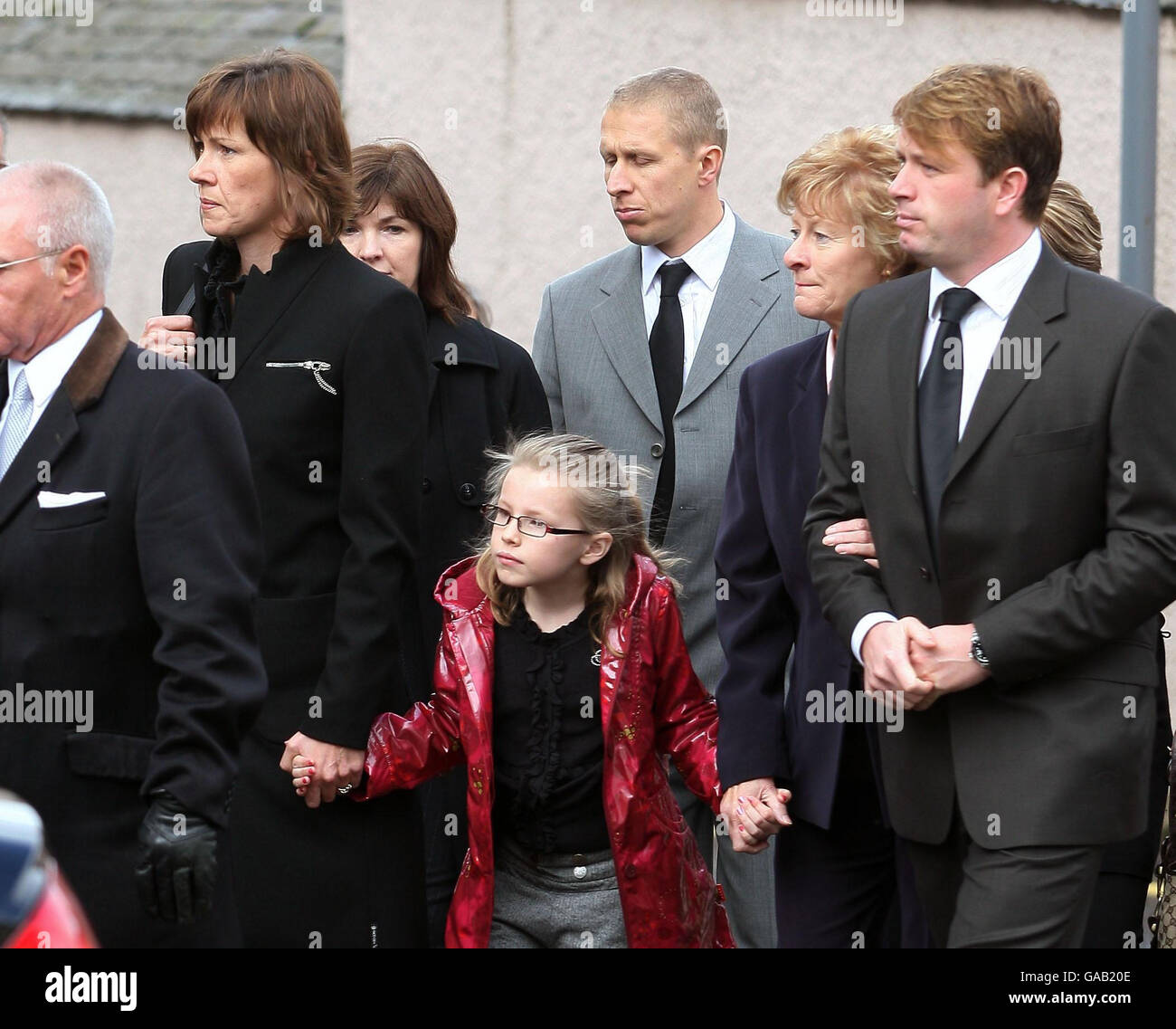 Colin mcraes widow alison mcrae left hi-res stock photography and ...