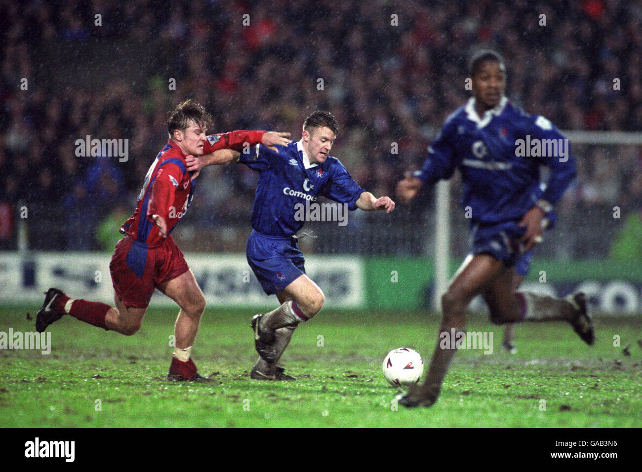 Chelsea and simon rodger hi-res stock photography and images - Alamy