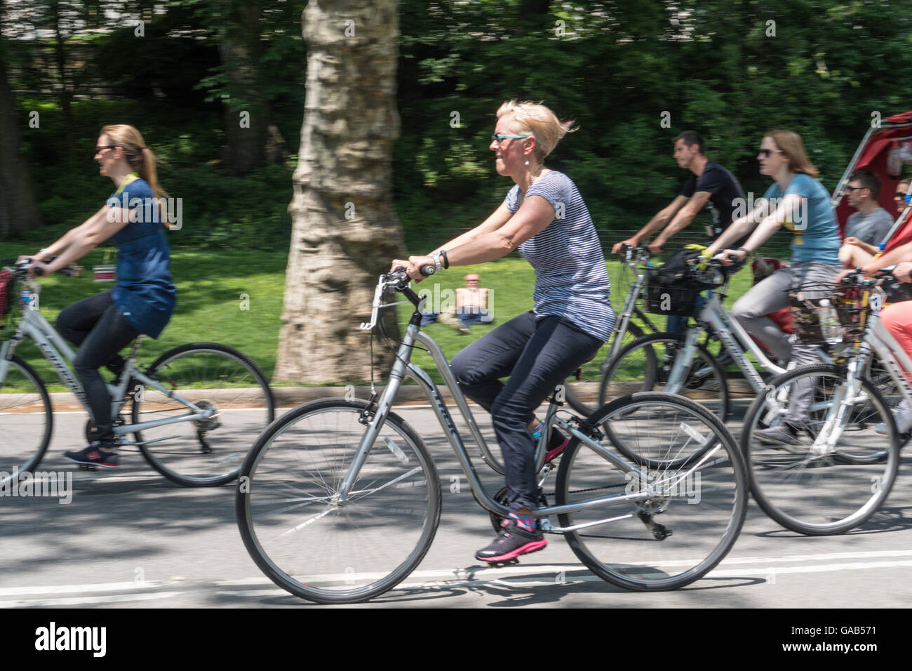 Bicycle Riders in Central Park, NYC, USA Stock Photo - Alamy