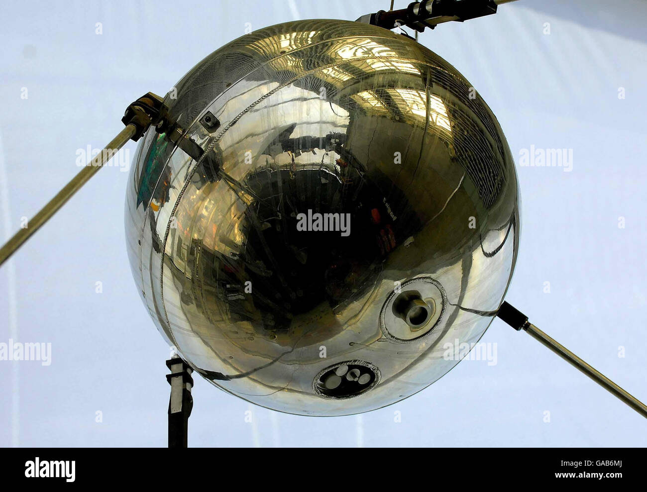 Sputnik satellite hi-res stock photography and images - Alamy