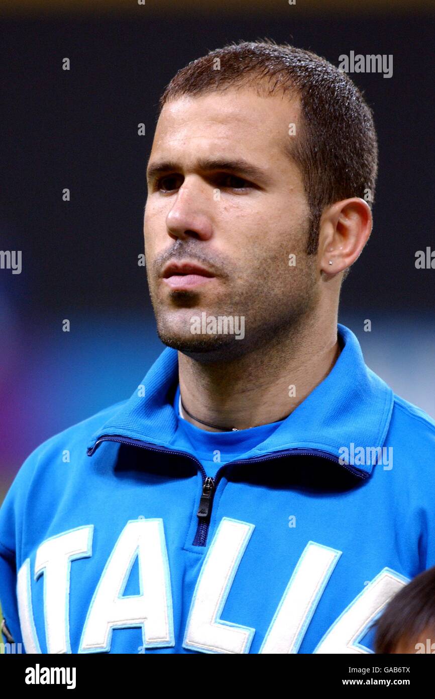 Soccer - FIFA World Cup 2002 - Group G - Italy v Ecuador Stock Photo ...