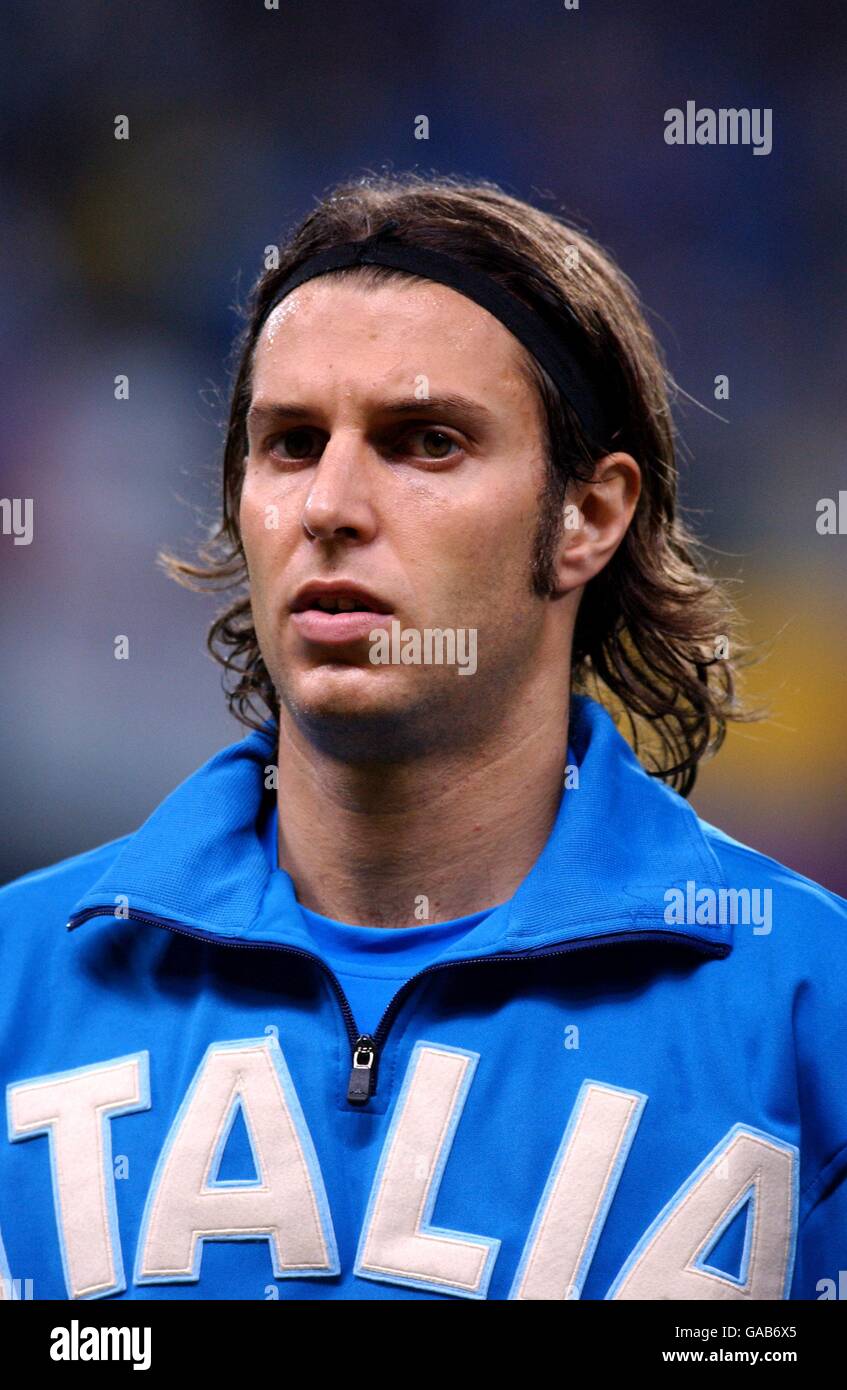 Soccer fifa world cup 2002 group g italy v ecuador hi-res stock ...