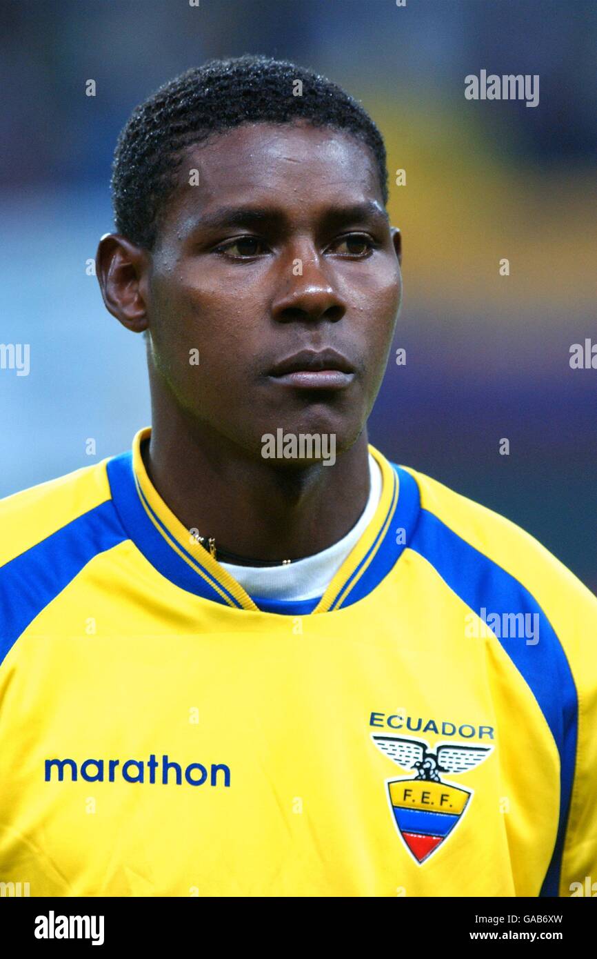 Soccer - FIFA World Cup 2002 - Group G - Italy v Ecuador Stock Photo ...