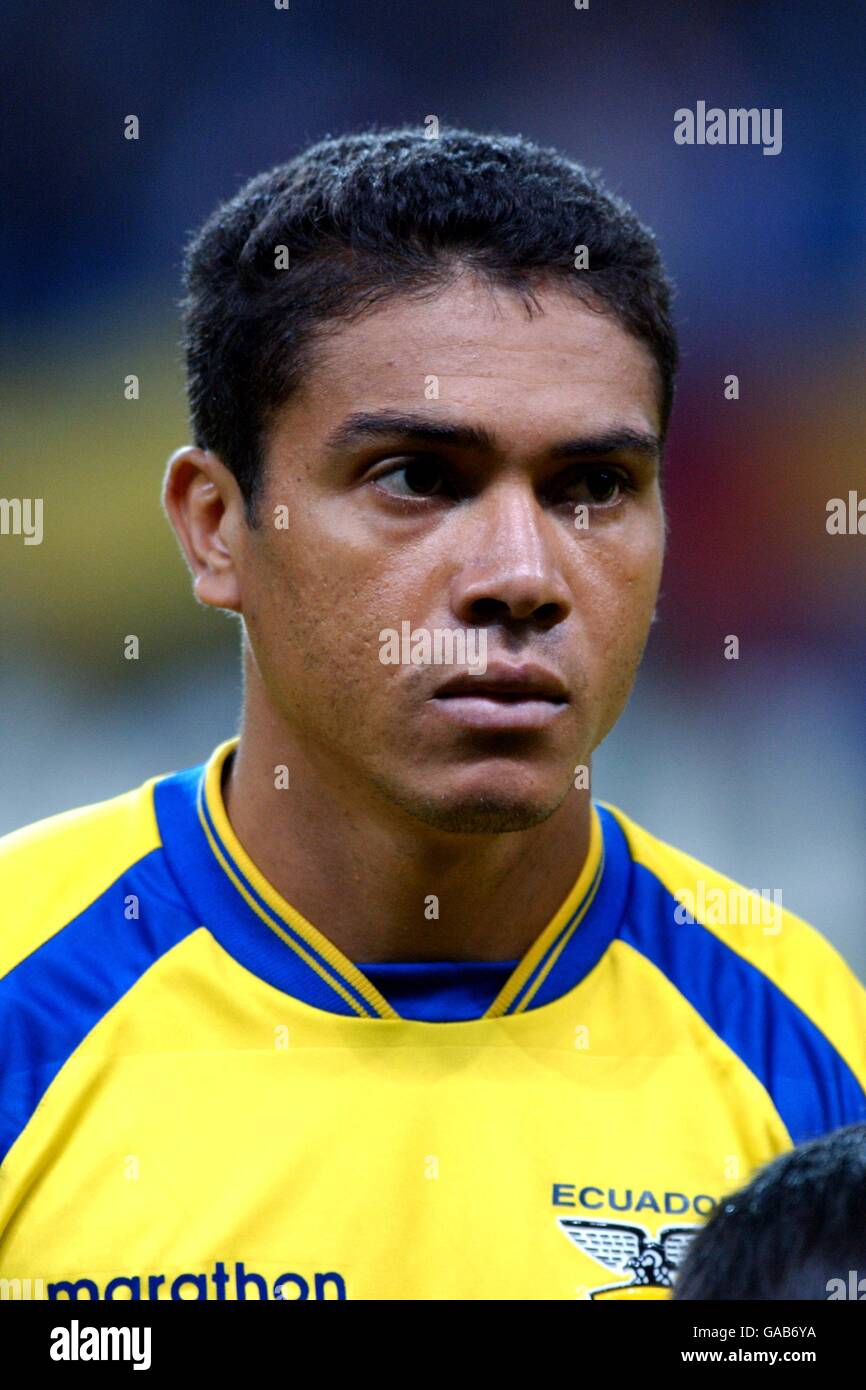 Soccer - FIFA World Cup 2002 - Group G - Italy v Ecuador Stock Photo ...