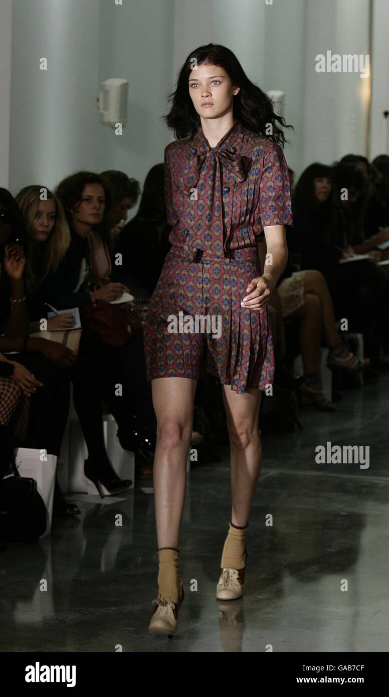 Biba fashion hi-res stock photography and images - Alamy