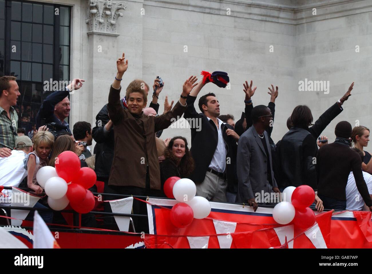 Soccer - FA Barclaycard Premiership - Arsenal Title Parade. The Arsenal ...