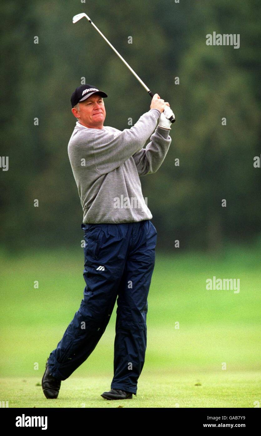 Roger benson hi-res stock photography and images - Alamy