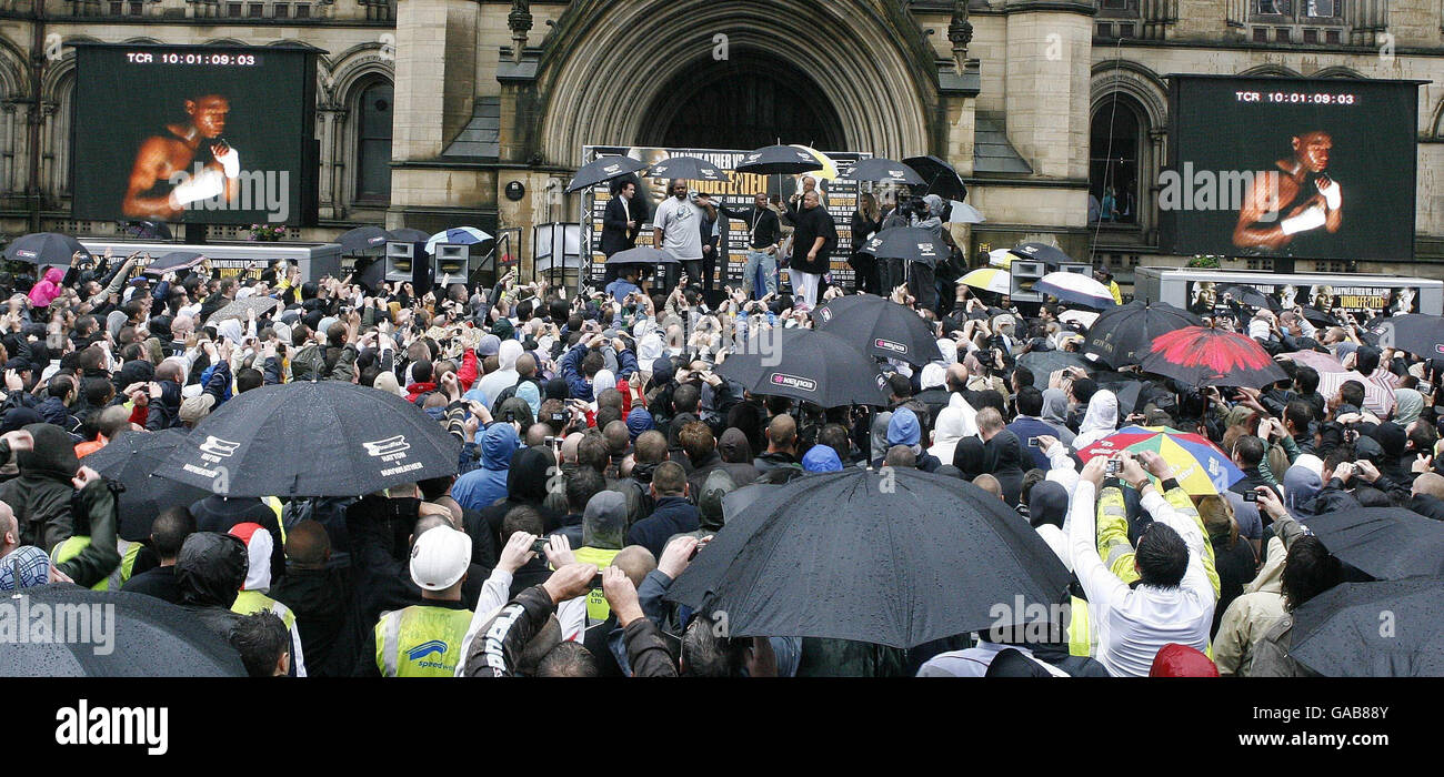 Floyd mayweather centre rear press conference manchester town hall hi ...