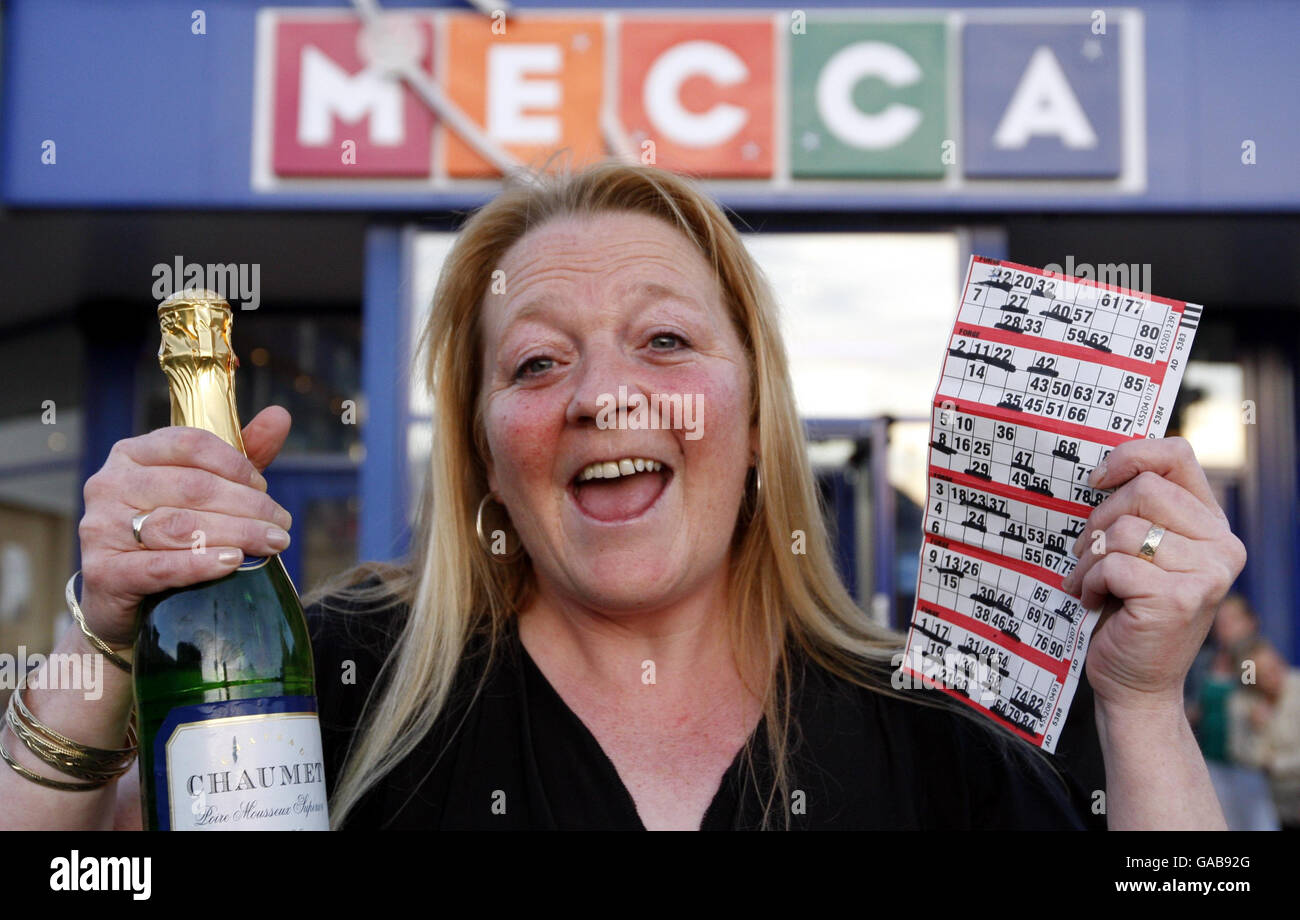 Millionaire bingo winner Stock Photo - Alamy