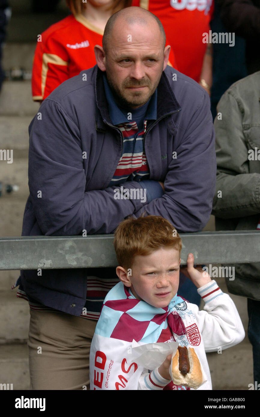 Scunthorpe United fans enjoy the atmosphere in the stands Stock Photo ...