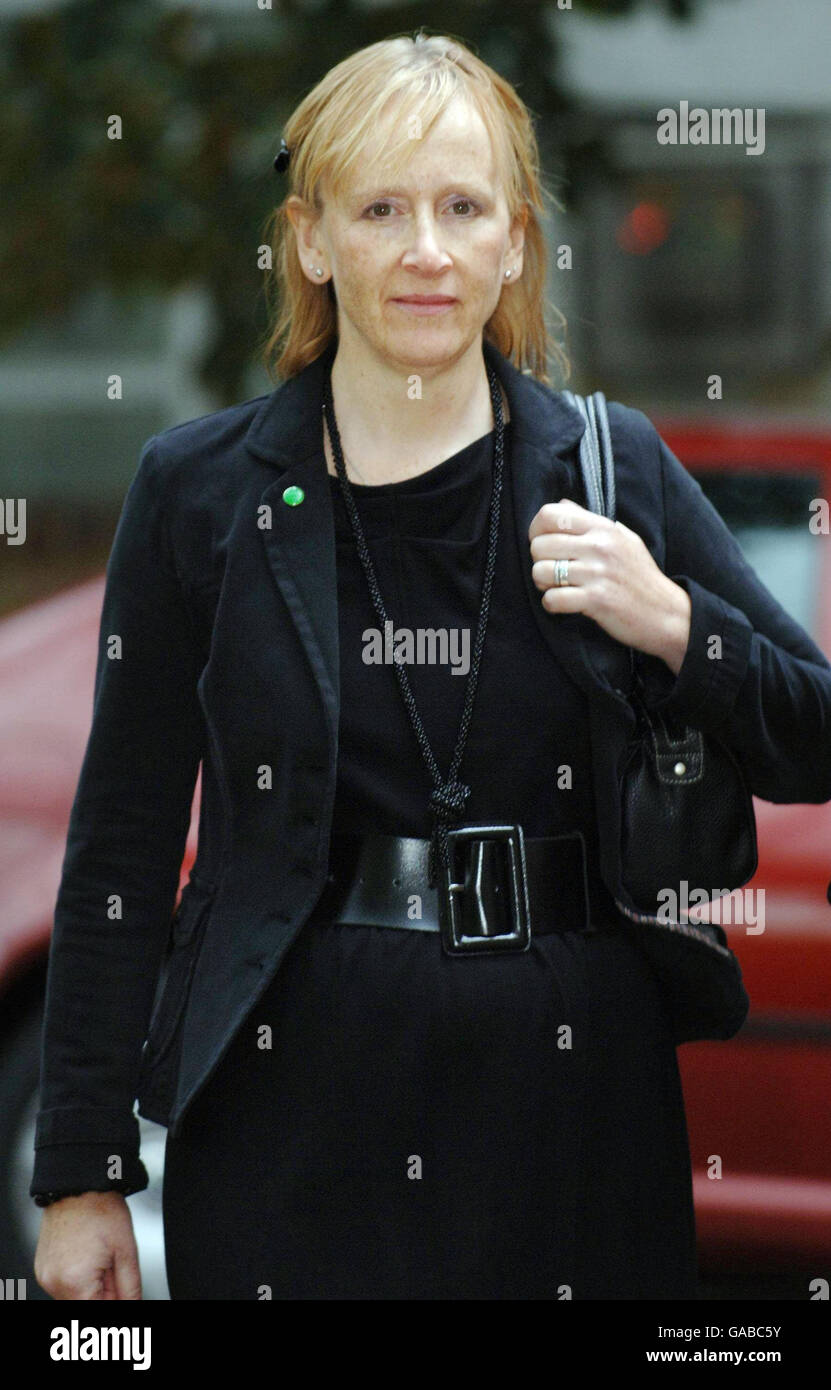 Angela Gilbert, mother of chess champion Jessie Gilbert, 19, at the ...