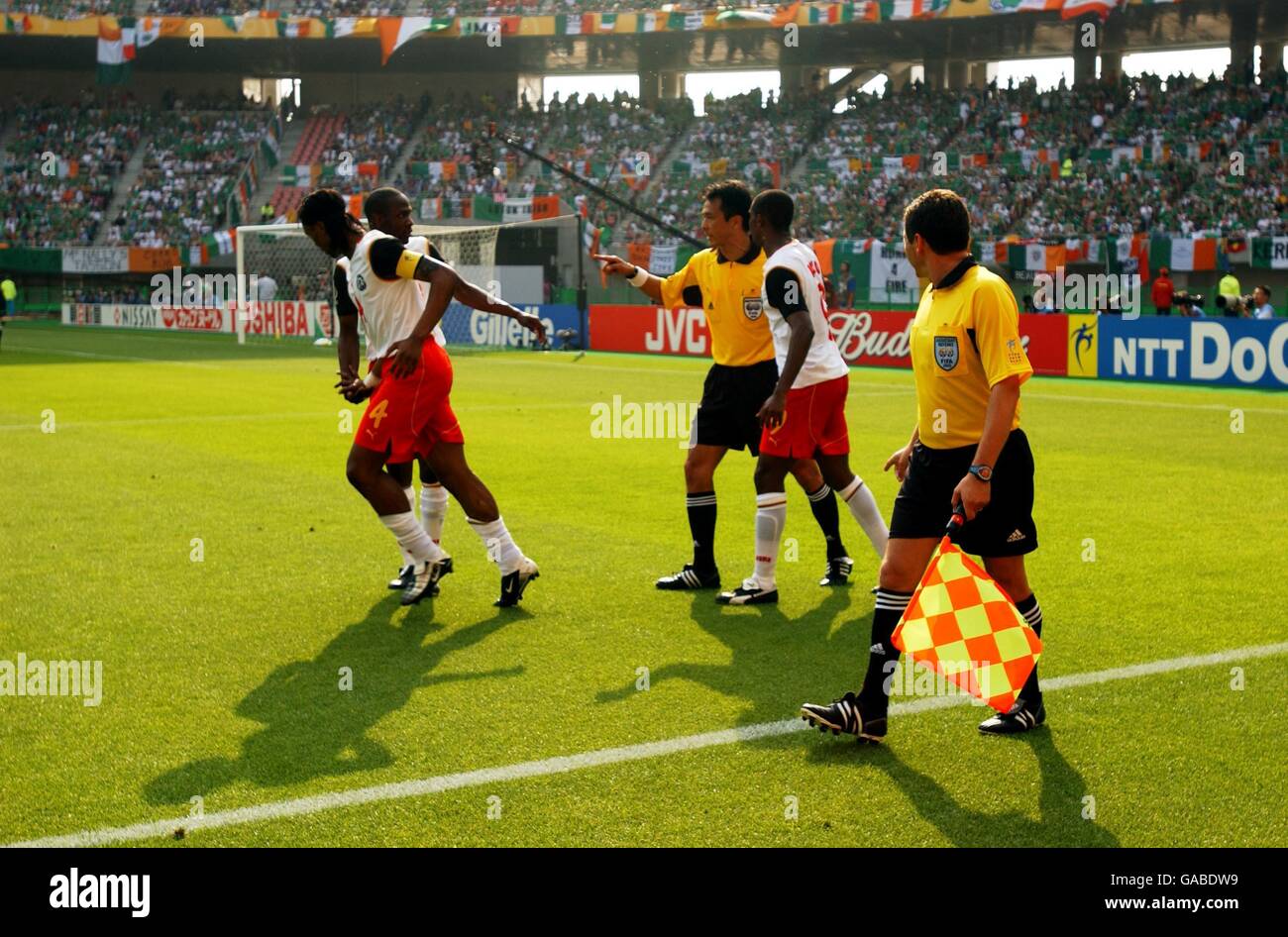 Soccer fifa world cup 2002 group e cameroon v ireland hi-res stock ...