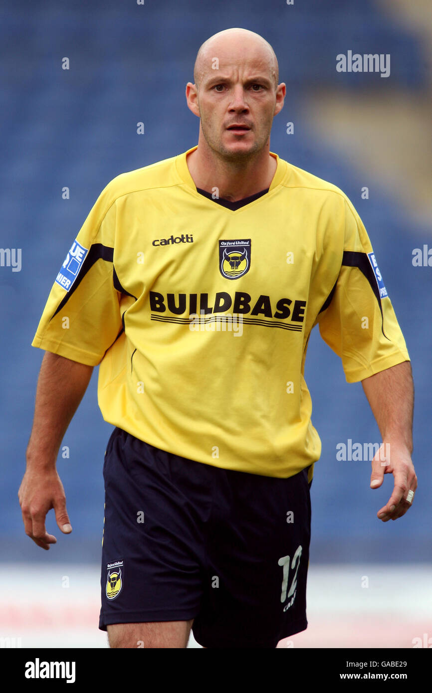 Paul shaw football hi-res stock photography and images - Alamy