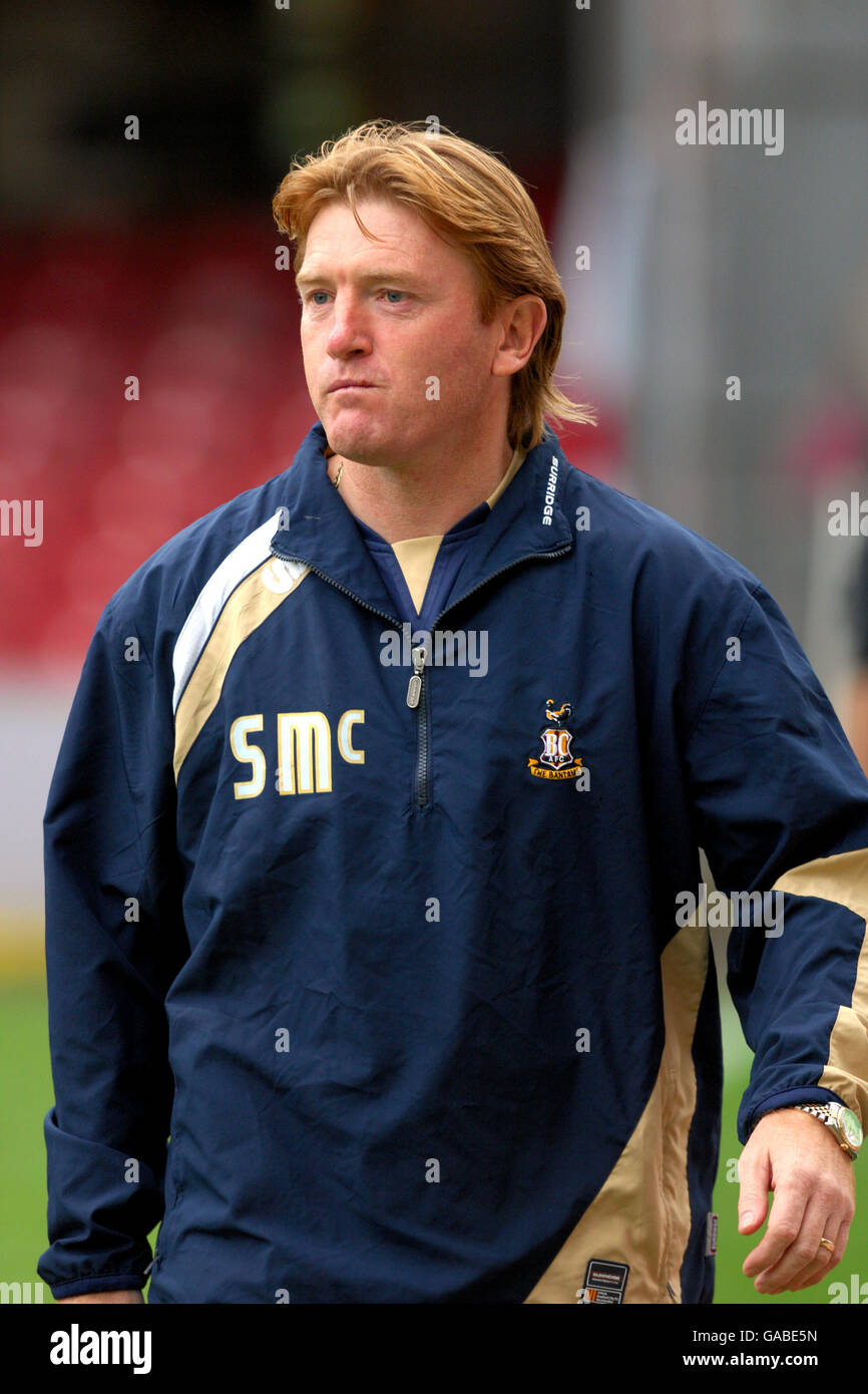 Bradford city manager stuart mccall hi-res stock photography and images ...