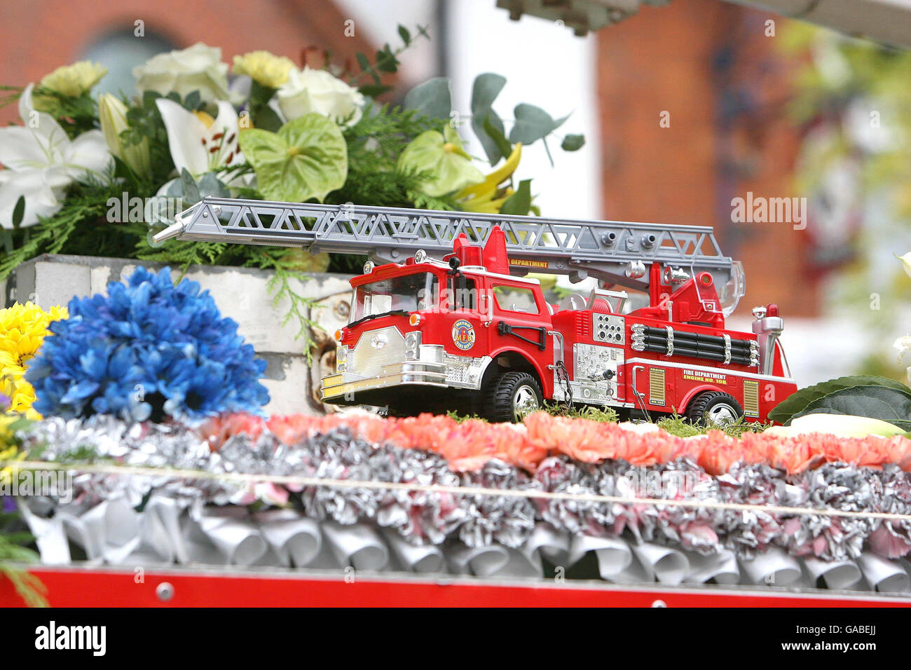 Flowers toy fire engine funeral firefighter brian murray in bray hi-res ...