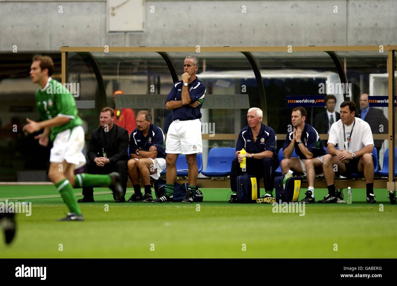 Soccer fifa world cup 2002 group e cameroon v ireland hi-res stock ...