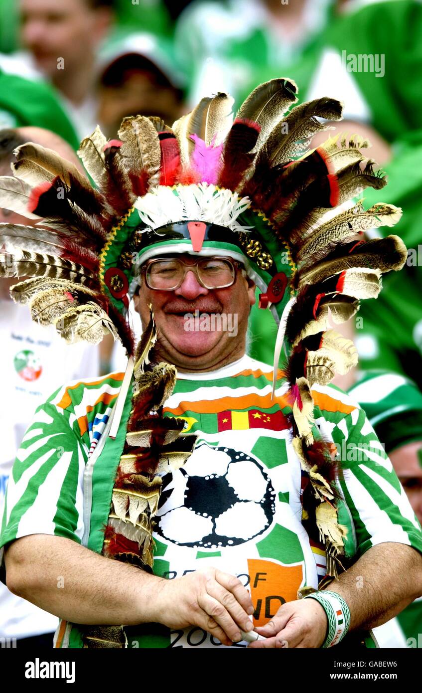 Soccer fifa world cup 2002 group e cameroon v ireland hi-res stock ...