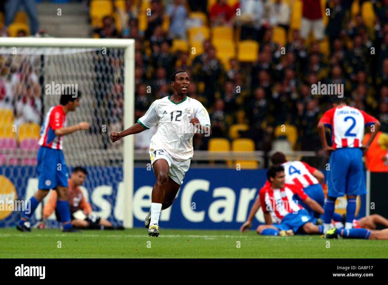 Soccer - World Cup 2002 - Group B - Paraguay v South Africa Stock Photo ...