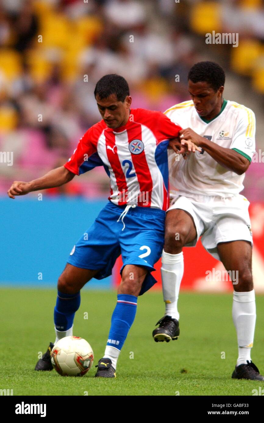 Soccer - World Cup 2002 - Group B - Paraguay v South Africa Stock Photo ...