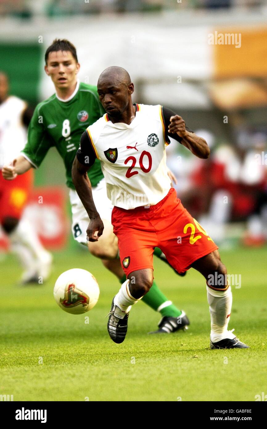 Soccer fifa world cup 2002 group e cameroon v ireland hi-res stock ...