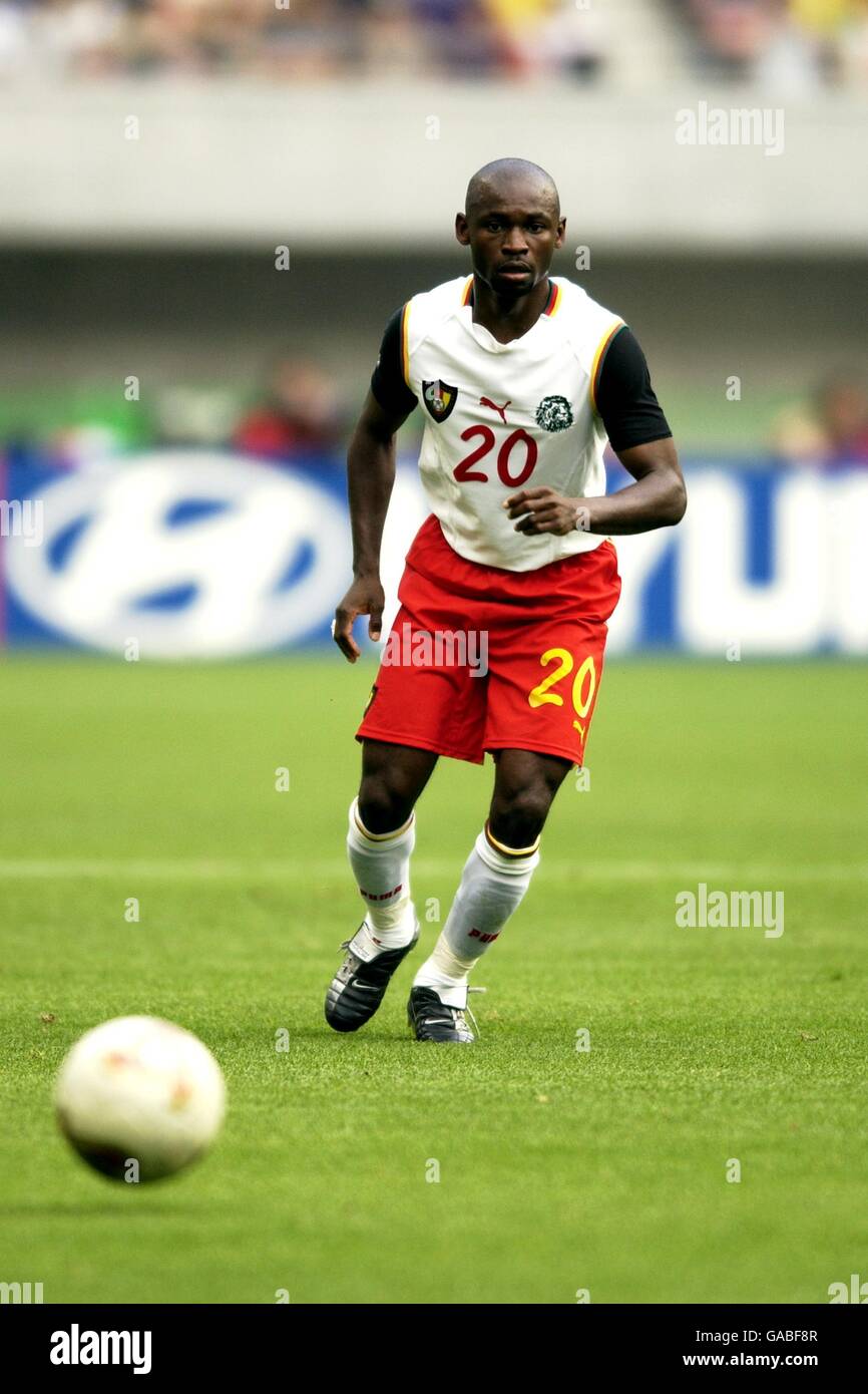 Soccer - FIFA World Cup 2002 - Group E - Cameroon v Ireland Stock Photo ...