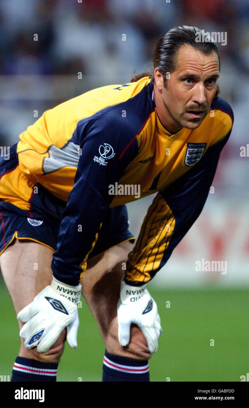 Soccer - FIFA World Cup 2002 - Group F - England v Sweden. England's ...